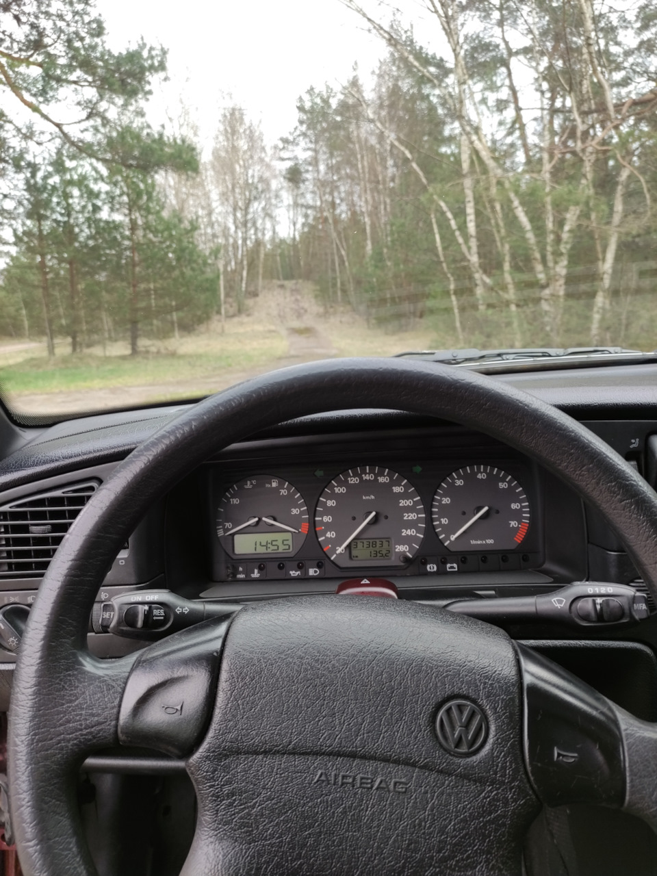 Последний фотосет — Volkswagen Passat B4 2 л 1994 года продажа