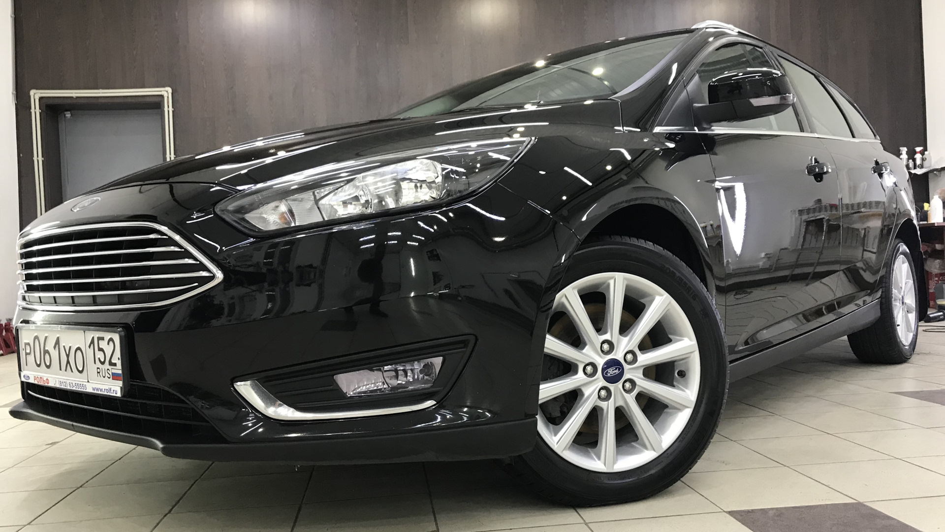 Ford Focus Wagon III 1.5 бензиновый 2016 | Individual Black на DRIVE2