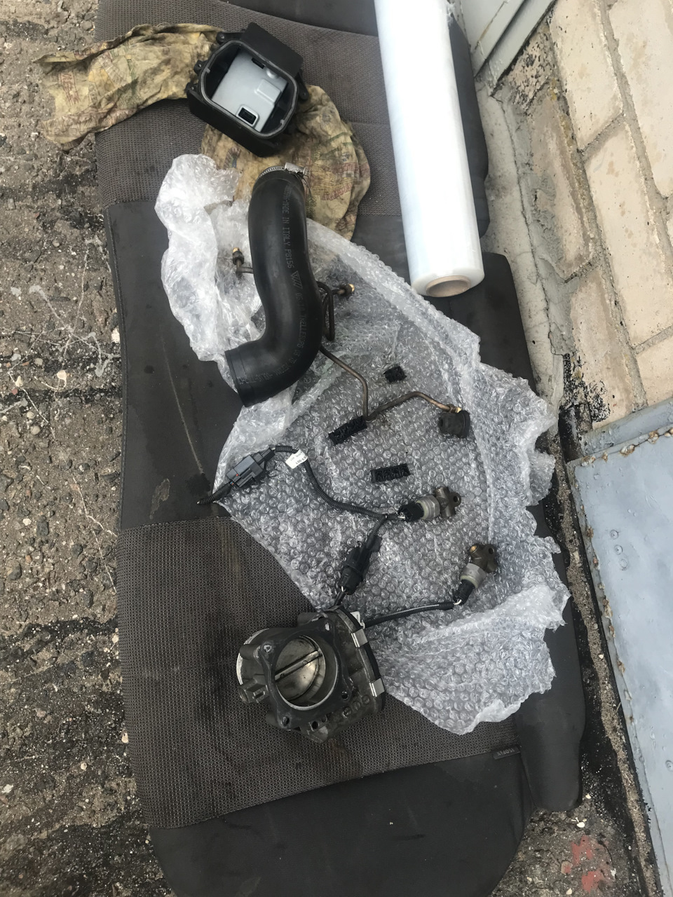 # 88. Замена датчика SAS 30669744. 30711553 дроссель, 31261371 Патрубок ...