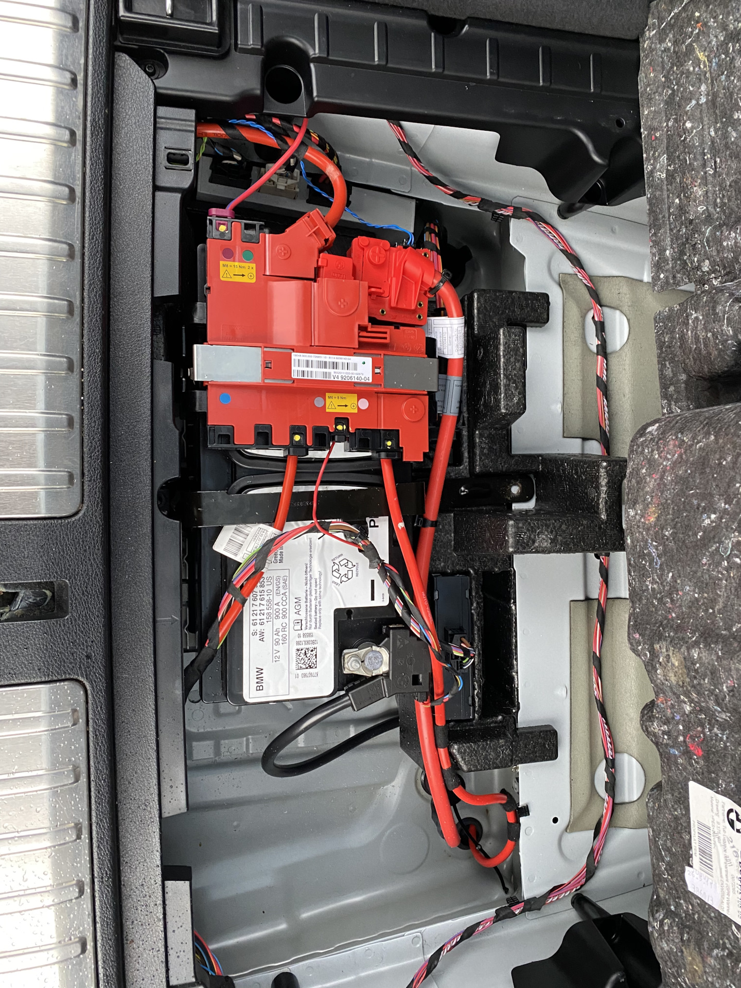 Заменил аккумулятор — BMW X3 (F25), 3 л, 2012 года | своими руками | DRIVE2