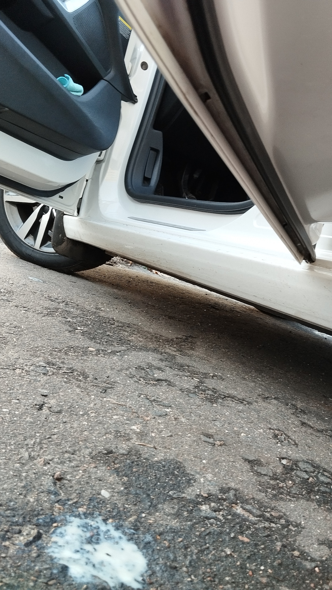 Защита скрытых полостей Novol CAVITY WAX и снова Adblue — Peugeot 308 ...