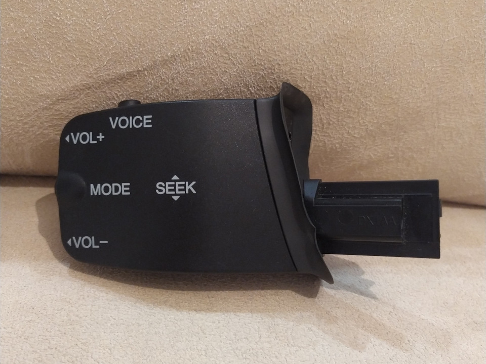Джойстик магнитолы с voice на Ford C-Max I, Ford Focus II Sedan, Ford ...