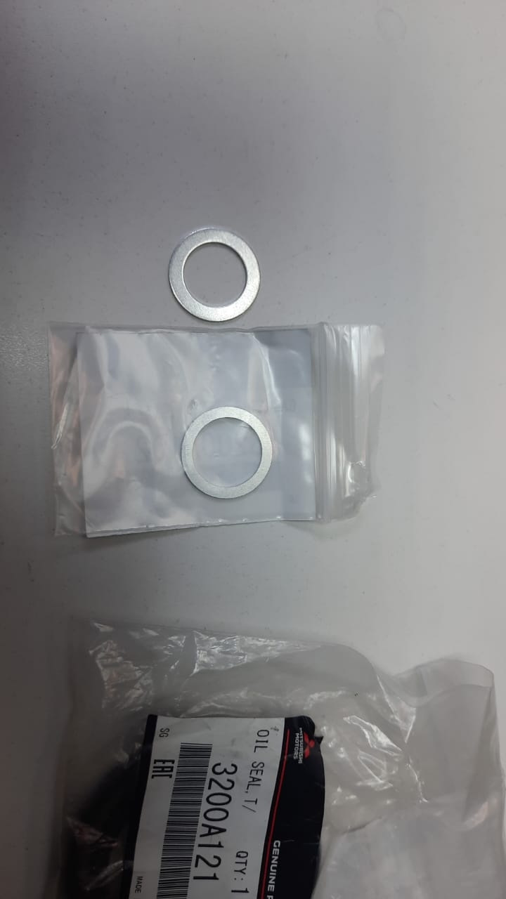 Замена масла cvt — Mitsubishi Outlander (3G), 2 л, 2014 года | другое ...