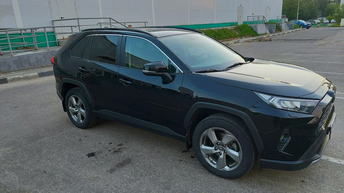 Toyota RAV4 (5G) 2.0 бензиновый 2021 | LTE на DRIVE2