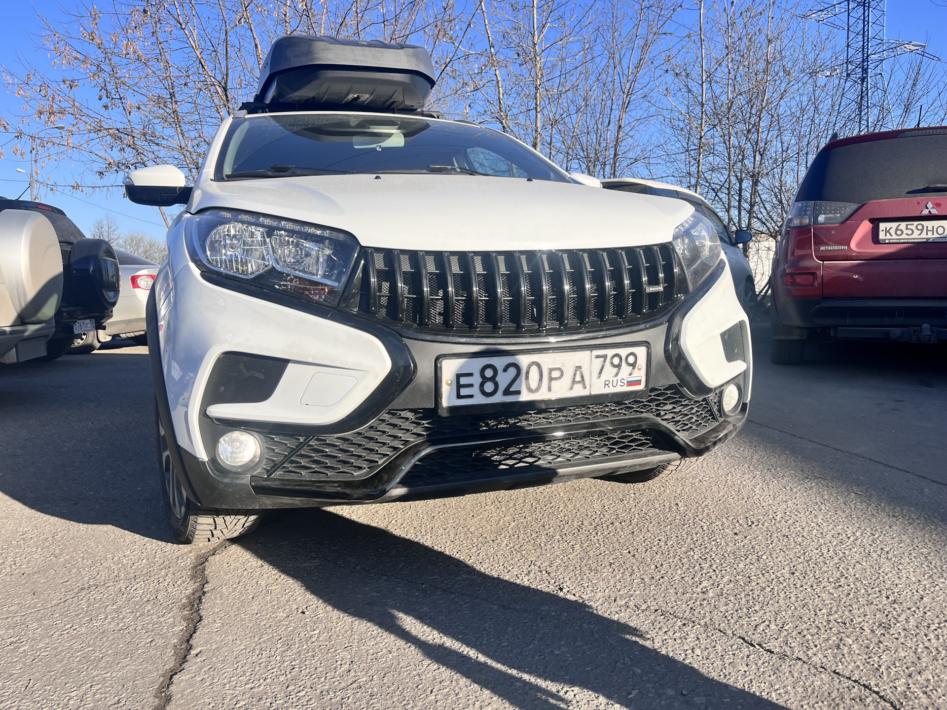 Небольшой тюнинг — Lada XRAY Cross, 1,8 л, 2019 года | просто так | DRIVE2