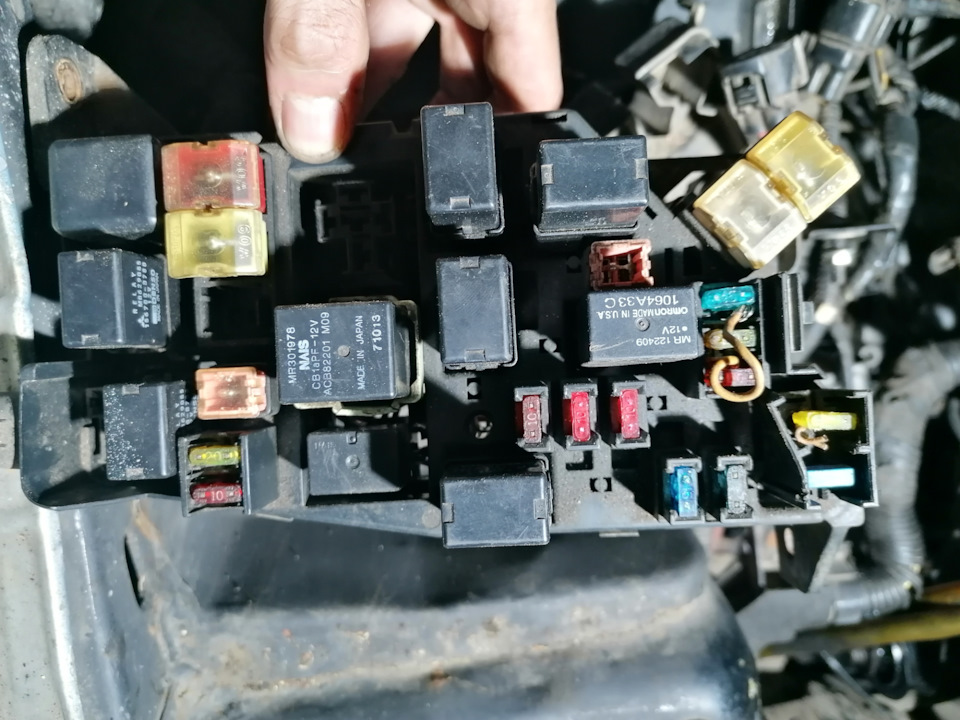 MR301978 Реле Mitsubishi | Запчасти на DRIVE2