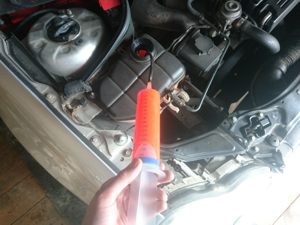 43. Замена корпуса термостата — Mercedes-Benz C-class (W203), 1,8 л ...