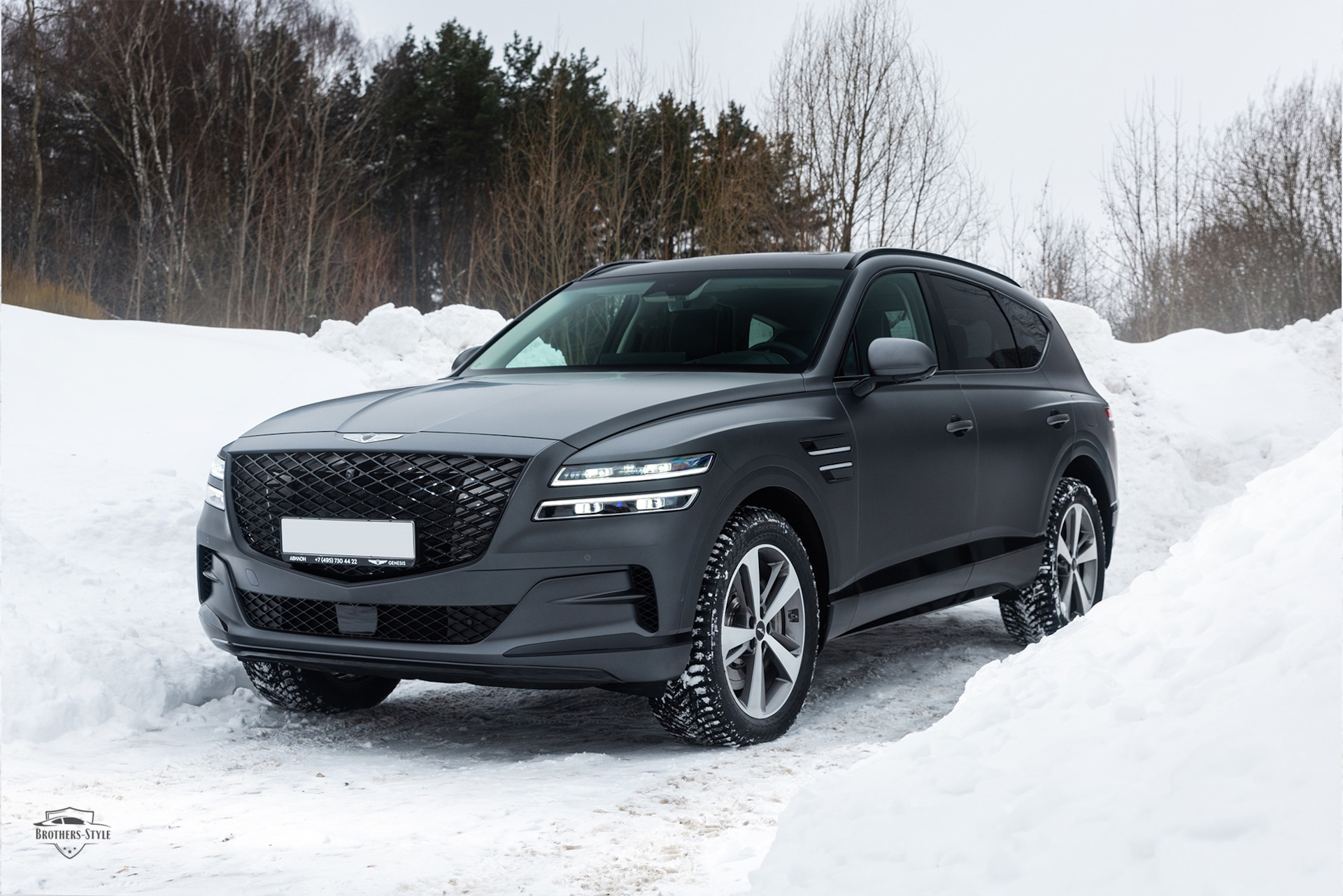 Оклейка Genesis GV80 матовой антигравийной плёнкой Llumar Matte ...