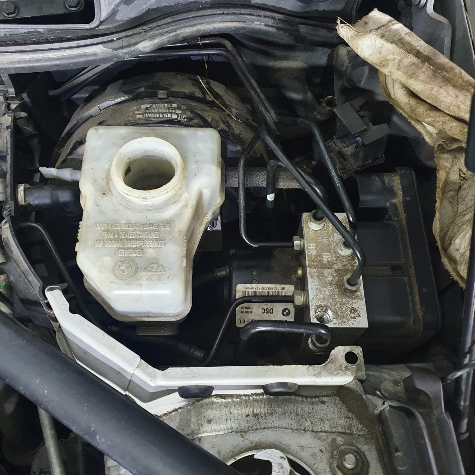 Замена ВУТ и ГТЦ после апгрейда тормозов — BMW 1 series (E81/E87), 2 л ...