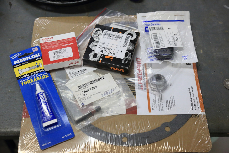 25872305 Болт м10 GM | Запчасти на DRIVE2