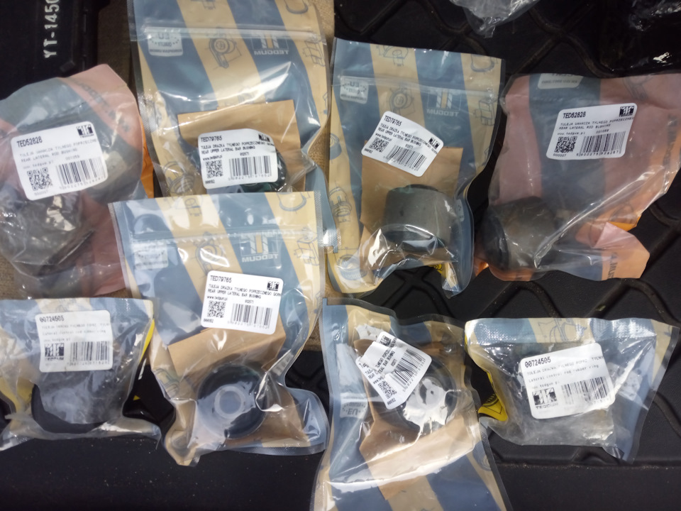 Ремонт задней подвески — Volkswagen Touareg (1G), 4,2 л, 2004 года ...