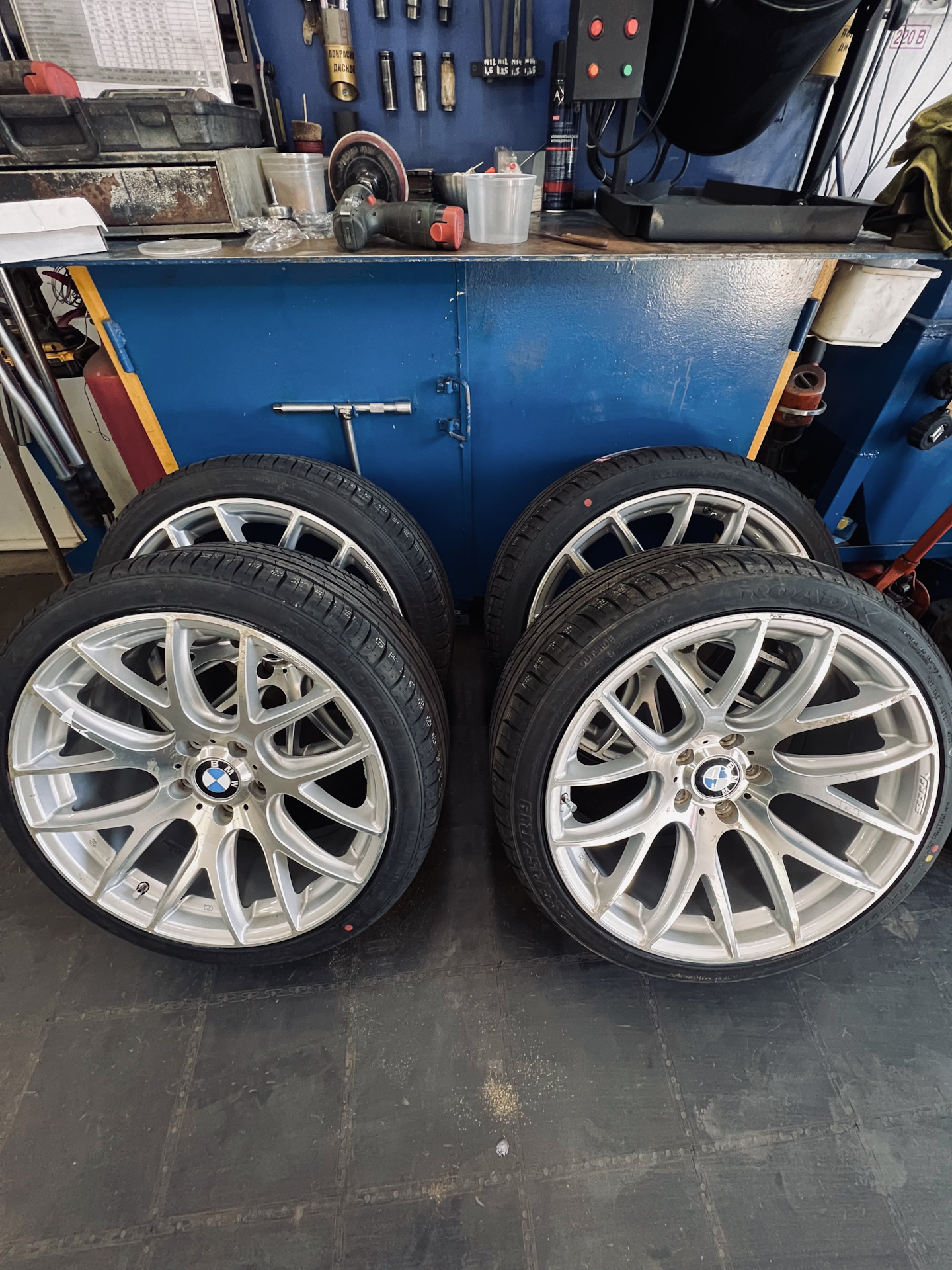 Диски-Шины — BMW 3 series (F30), 2 л, 2017 года | колёсные диски | DRIVE2
