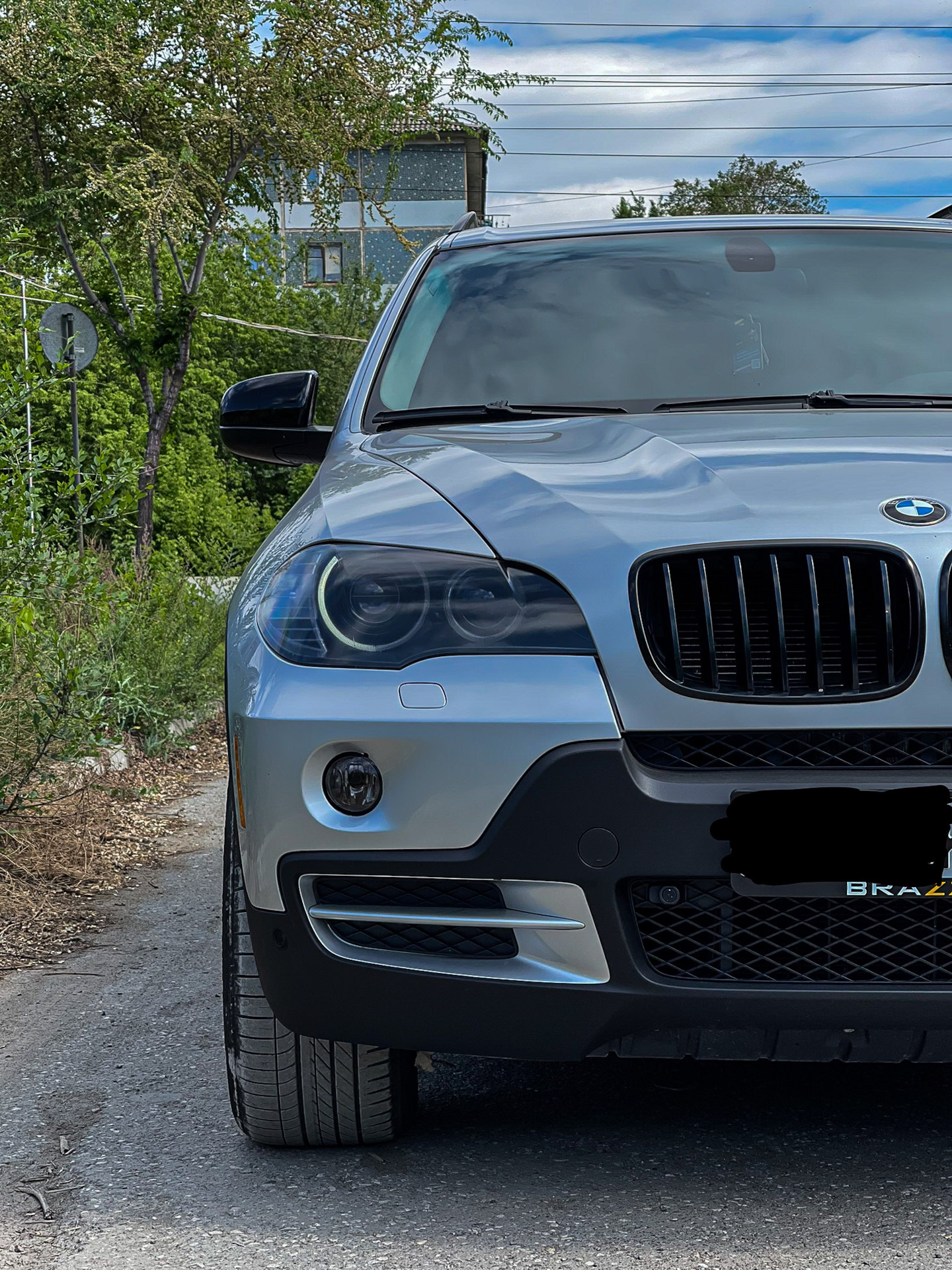 Заклеил туманки в полиуретан — BMW X5 (E70), 4,8 л, 2008 года | тюнинг | DRIVE2