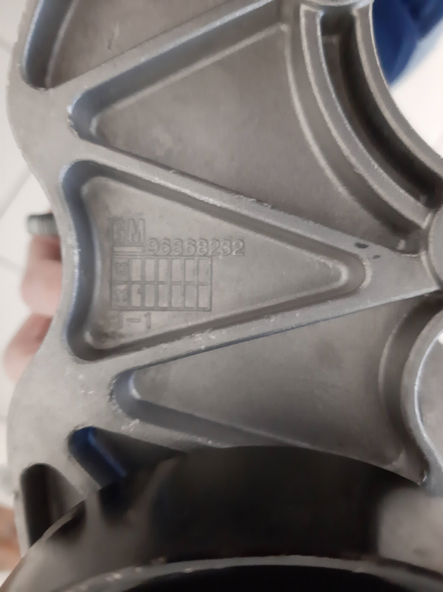 Замена помпы 25189645 и сопутки… — Opel Antara, 2,2 л, 2013 года ...