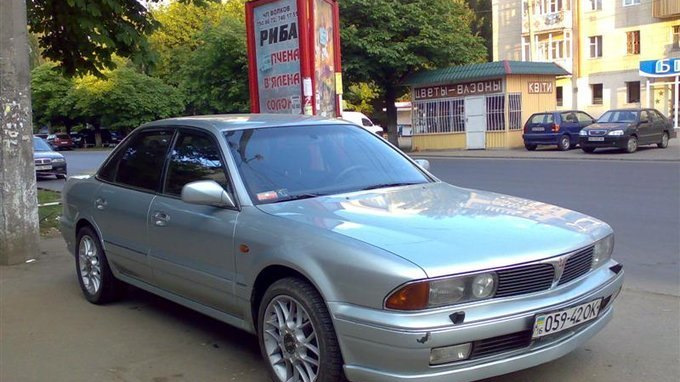 Mitsubishi Sigma 3.0 бензиновый 1992 | 3.0 v6 24 valve 205h на DRIVE2