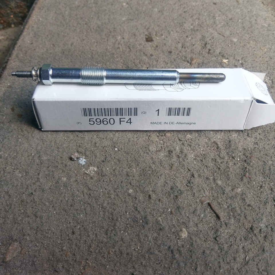 5960F4 Свеча накаливания Ducato, PSA Boxer, C5 2.0-2.2 HDi Peugeot ...