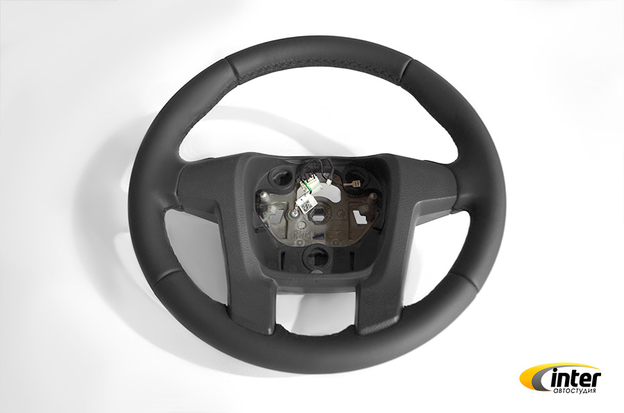 Кожаная оплетка на руль на Ford Ranger — AS-INTER на DRIVE2