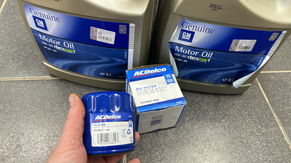 Масло в таху — Chevrolet Tahoe (GMT900), 5,3 л, 2012 года | плановое ТО ...