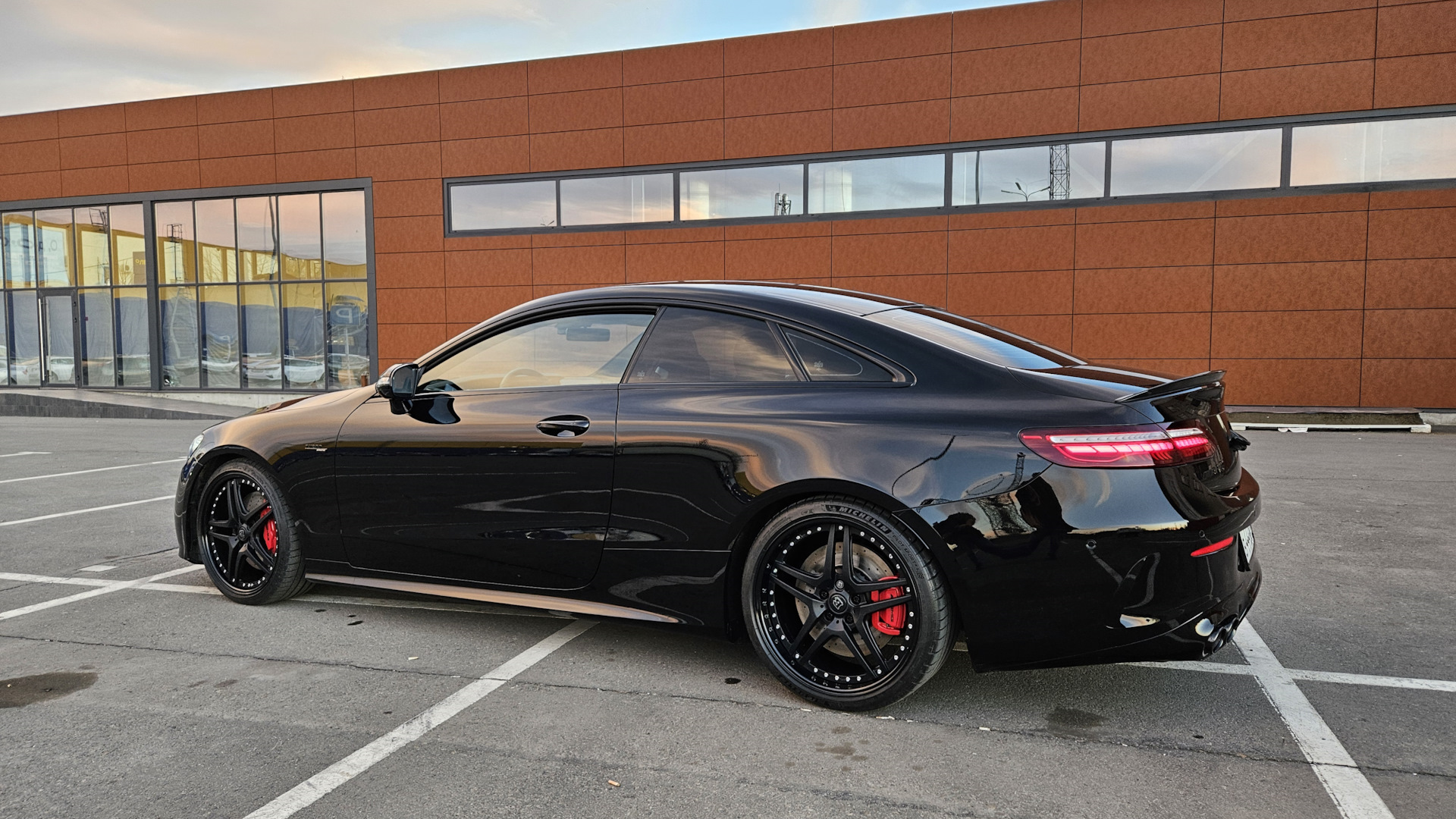 Mercedes-Benz E-Class Coupe (C238) 2.0 бензиновый 2020 | C238 на DRIVE2