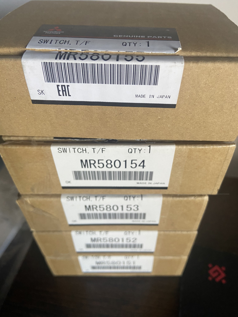 MR580154 ДАТЧИК ПОЛОЖЕНИЯ РАЗДАТКИ PAJERO/MONTERO (00-13) Mitsubishi ...