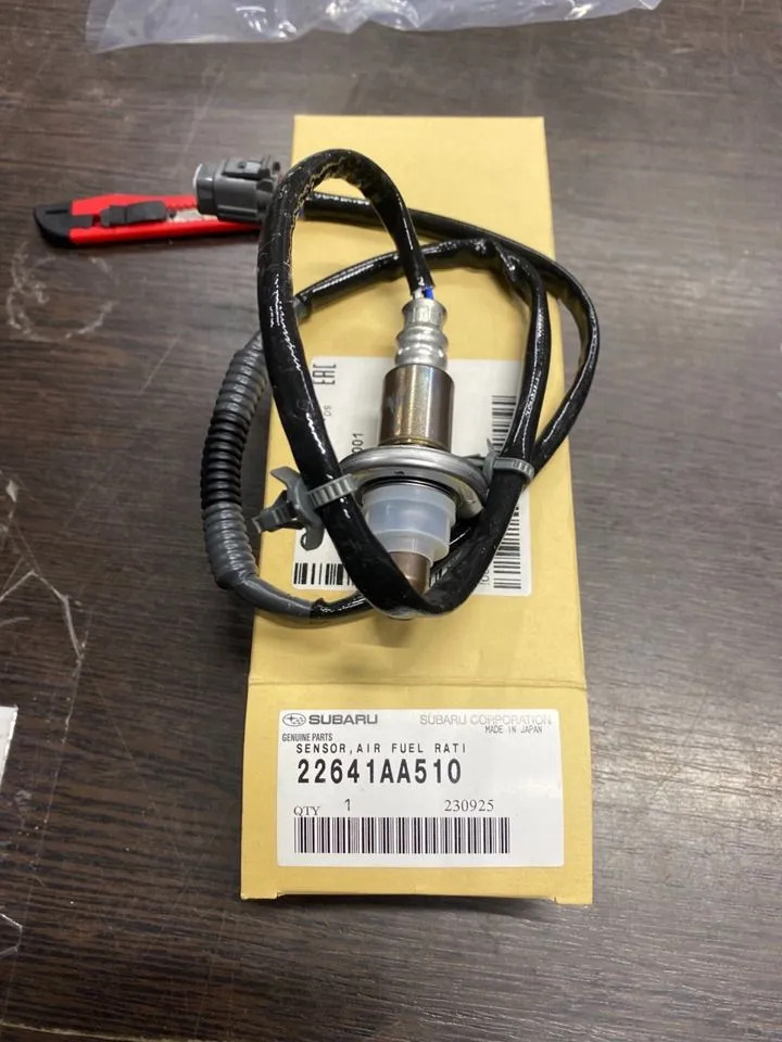Замена датчика кислорода 22641-AA510 — Subaru Forester (SH), 2 л, 2008 ...