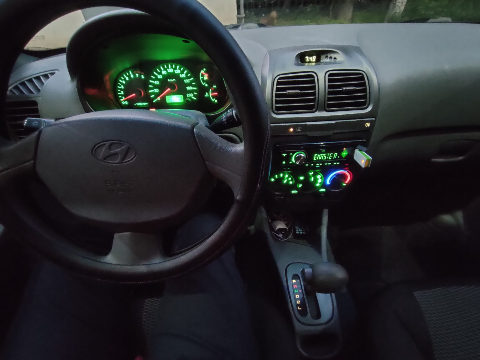 Пересвет панели приборов и блока климата — Hyundai Accent (2G), 1,5 л, 2007 года | аксессуары ...