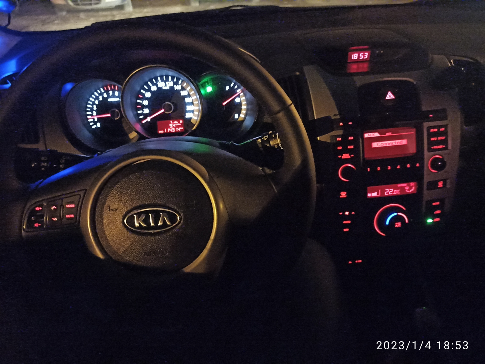 Замена салонного фильтра — KIA Cerato (2G), 1,6 л, 2009 года | расходники | DRIVE2