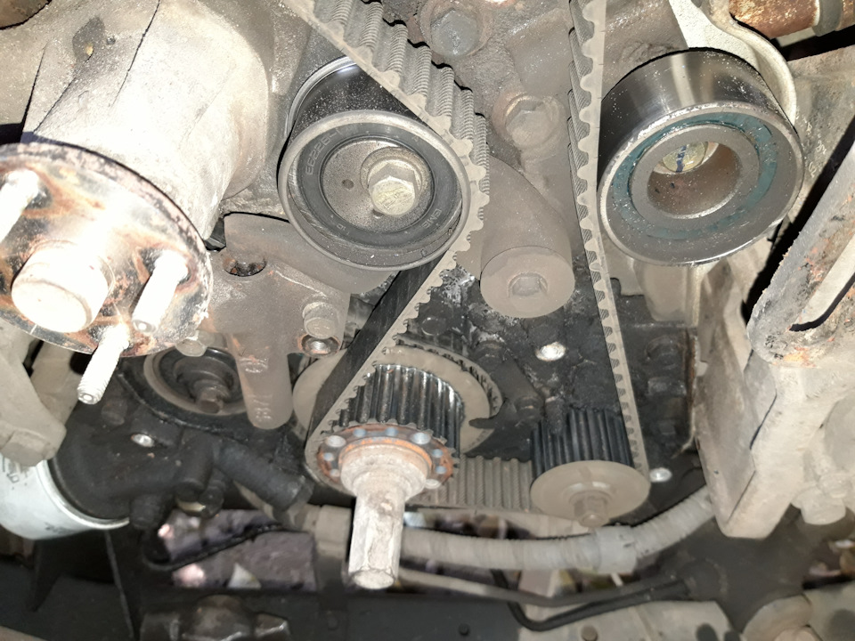 Замена ГРМ, свечей зажигания, прокладки клапанной крышки ...