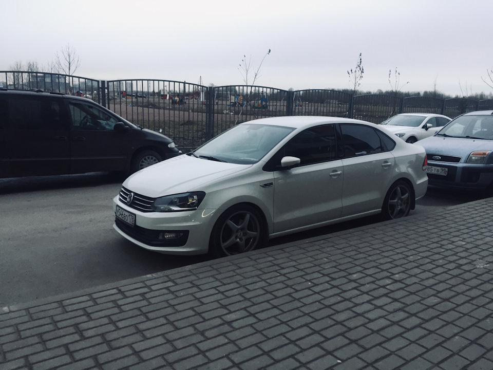 Смена масла — Volkswagen Polo Sedan, 1,6 л, 2016 года | плановое ТО ...