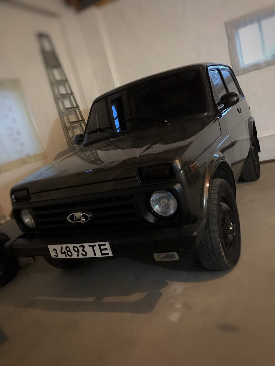Туманки на ниву💥 — Lada 4x4 3D, 1,6 л, 1991 года | своими руками | DRIVE2