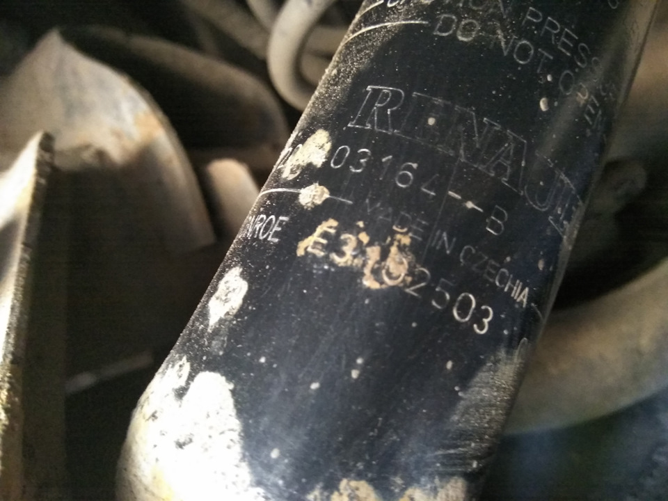 Выбор аммортизаторов. — Renault Megane II, 1,6 л, 2007 года | запчасти ...