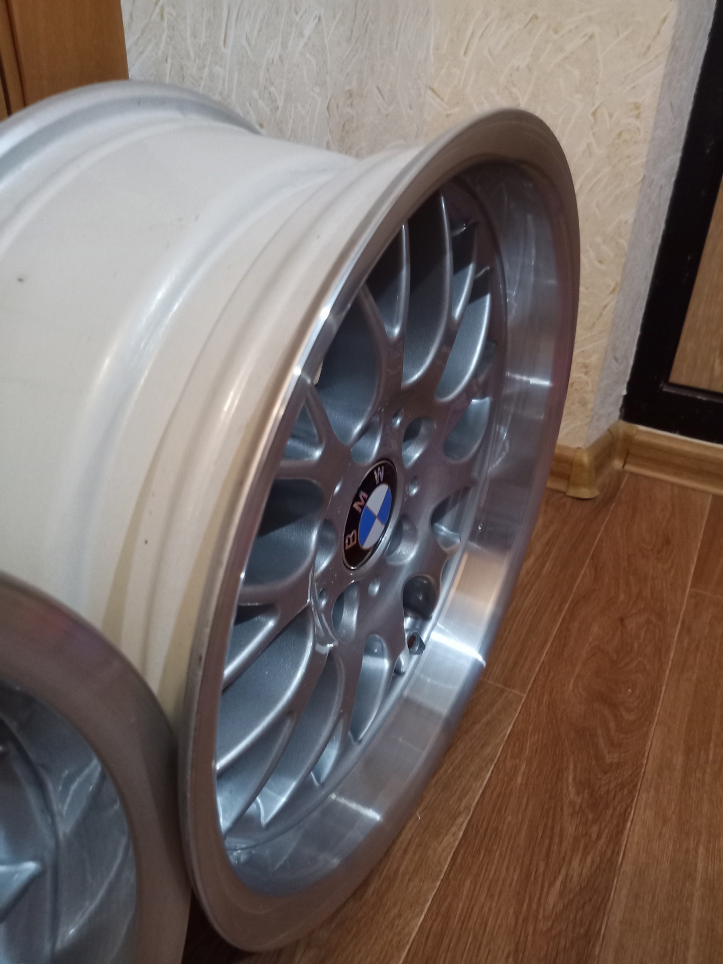 Начало подготовки к гоночному сезону. Покупка Rondell 0058 — BMW 3 ...