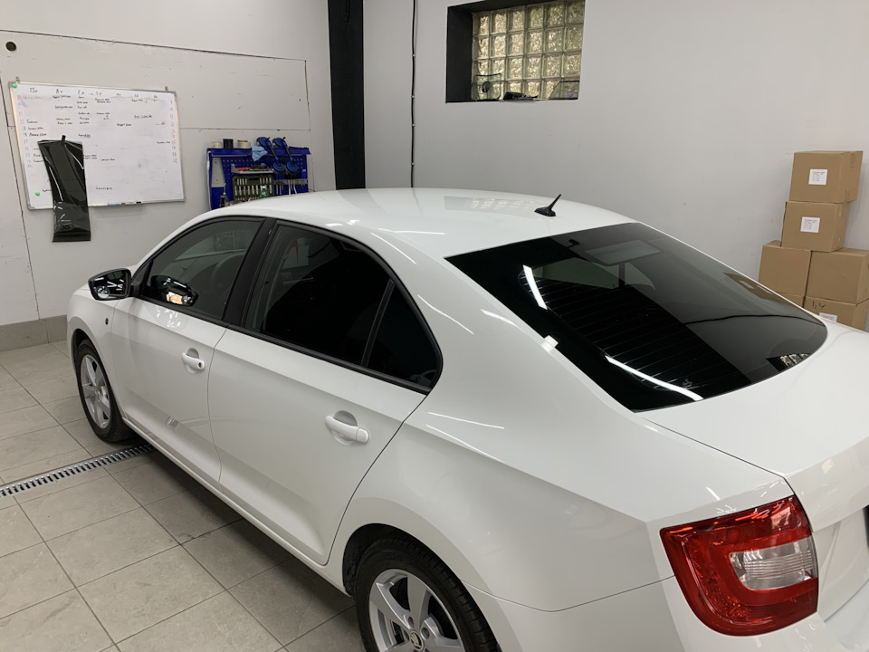 Притонировался. Llumar ATR 50% — Skoda Rapid (1G), 1,6 л, 2016 года ...