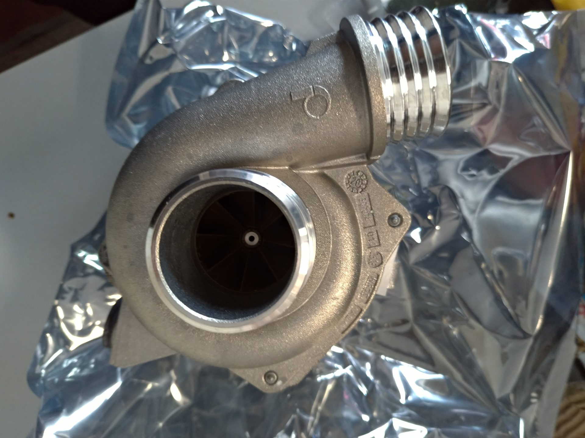 Не прошол и год а помпу под замену BMW e60 — BMW 5 series (E60), 3 л ...