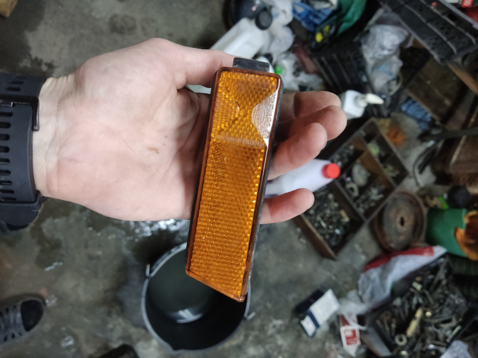 Габариты в бампер на американца — Volkswagen Golf Mk3, 2 л, 1995 года ...