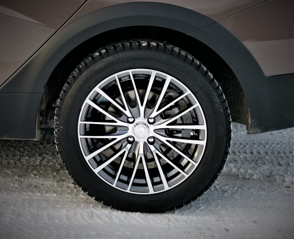 Диски — Lada Vesta SW Cross (1G), 1,6 л, 2019 года | колёсные диски ...