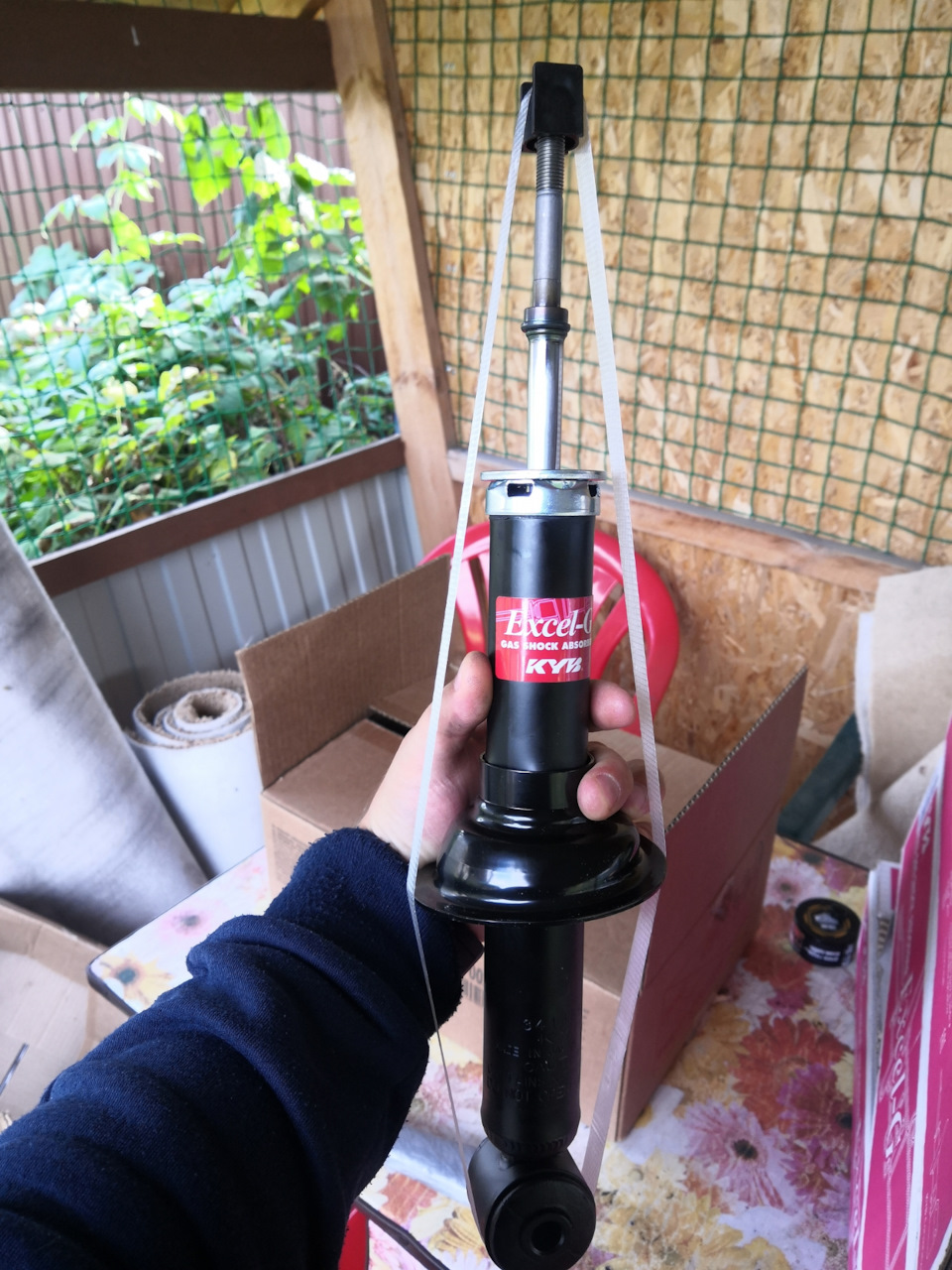 Зад ⚙️ Замена задних амортизаторов — Mitsubishi Lancer X, 1,6 л, 2012 ...