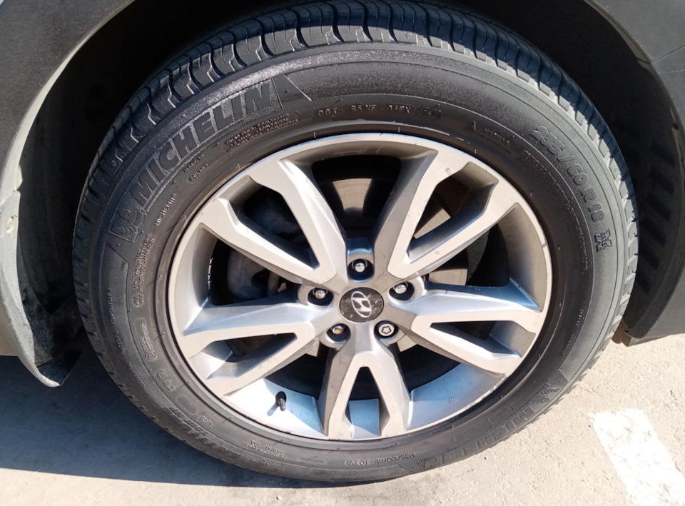 Летние покрышки MICHELIN Latitude Tour HP. — Hyundai Santa Fe (3G), 2,4 ...