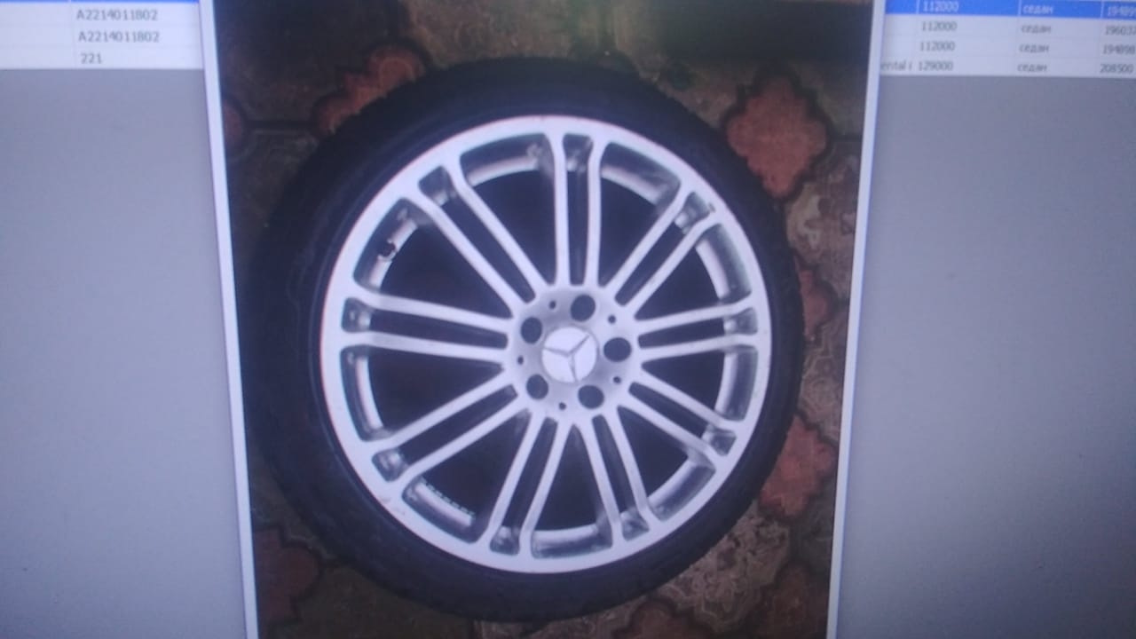 Диски A2214011802 и A2214011602 — Mercedes-Benz CL (C216), 5,5 л, 2009 ...