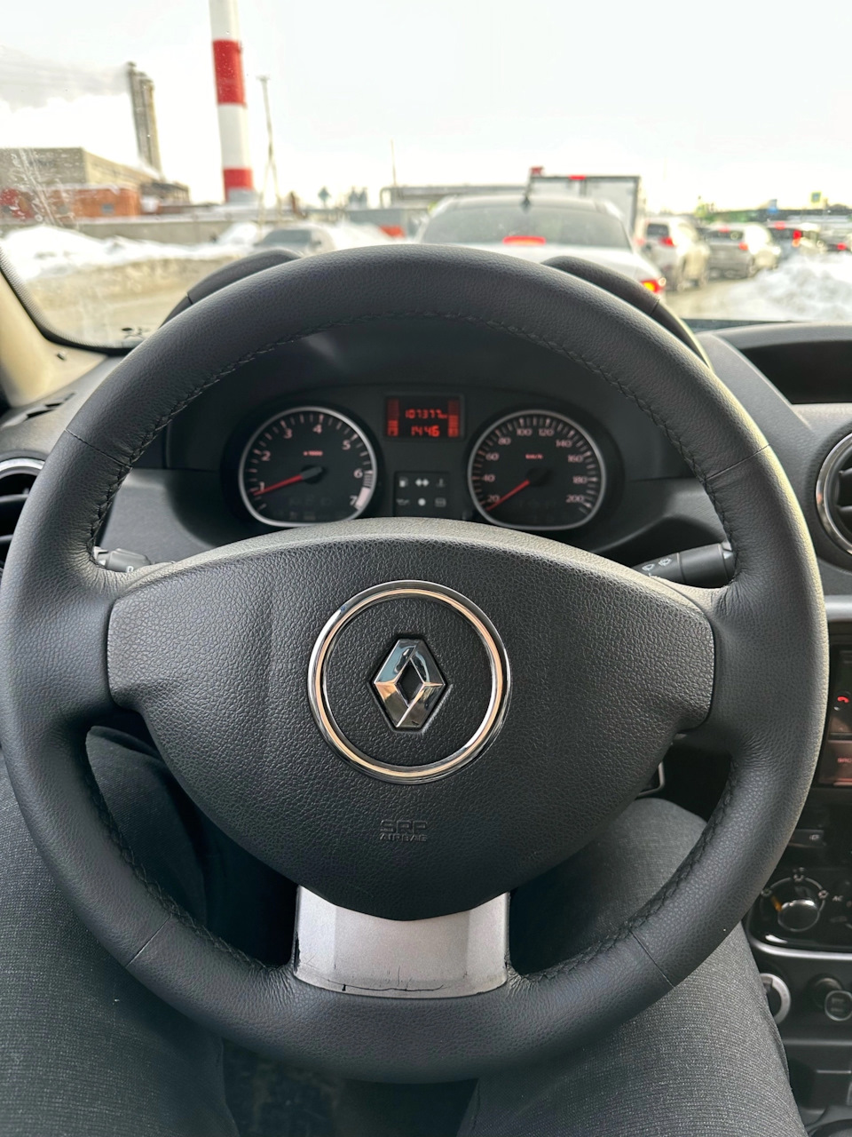 Перетяжка руля — Renault Duster (1G), 1,6 л, 2013 года | тюнинг | DRIVE2