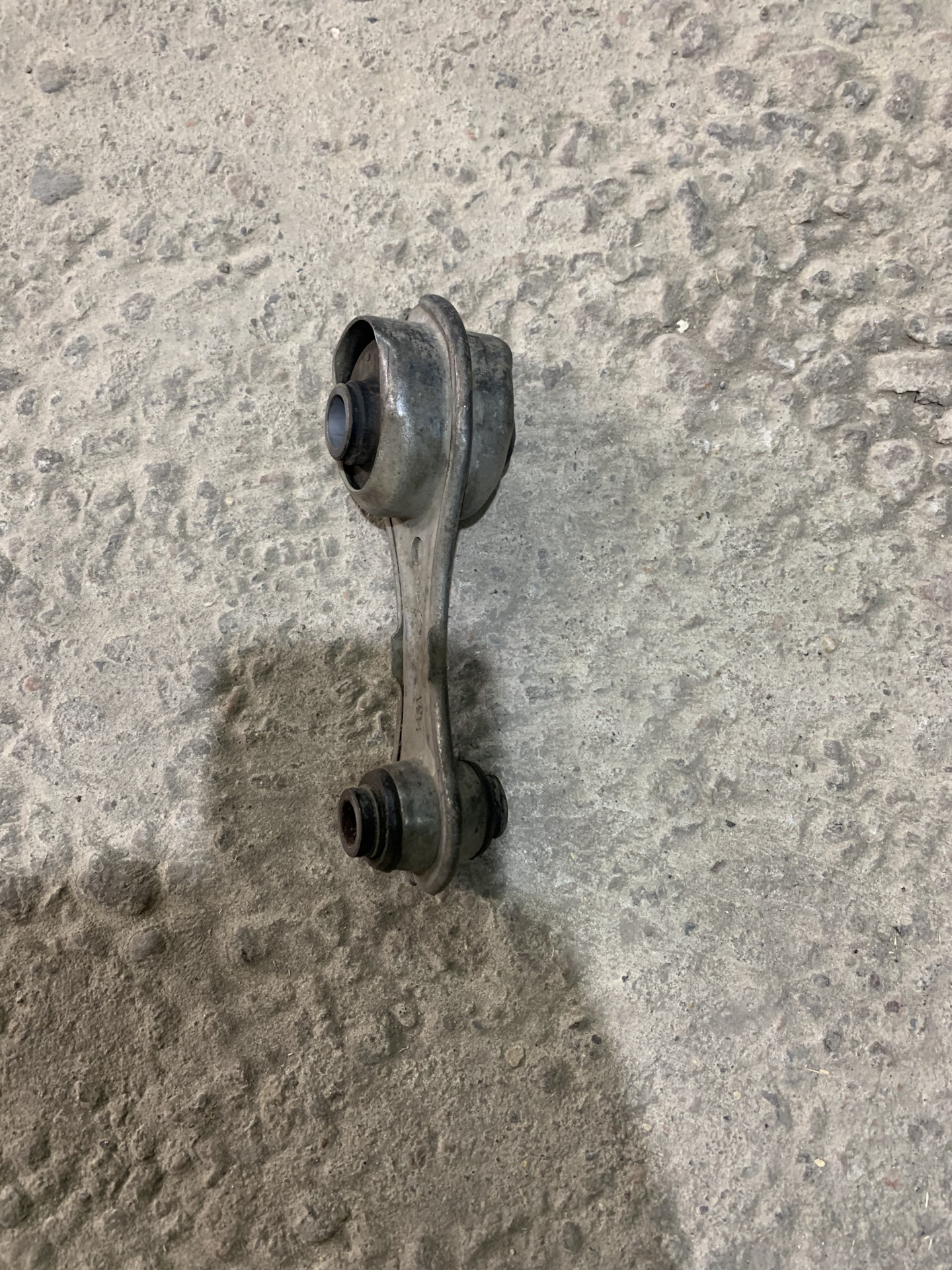 Запчасти — Renault Logan (2G), 1,6 л, 2014 года | запчасти | DRIVE2