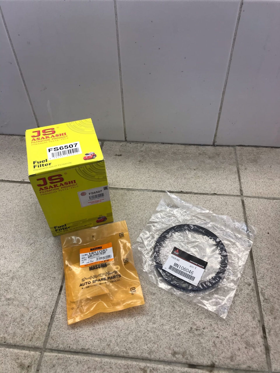 Техничка — ревизия топливной станции. — Mitsubishi Outlander (1G), 2 л ...