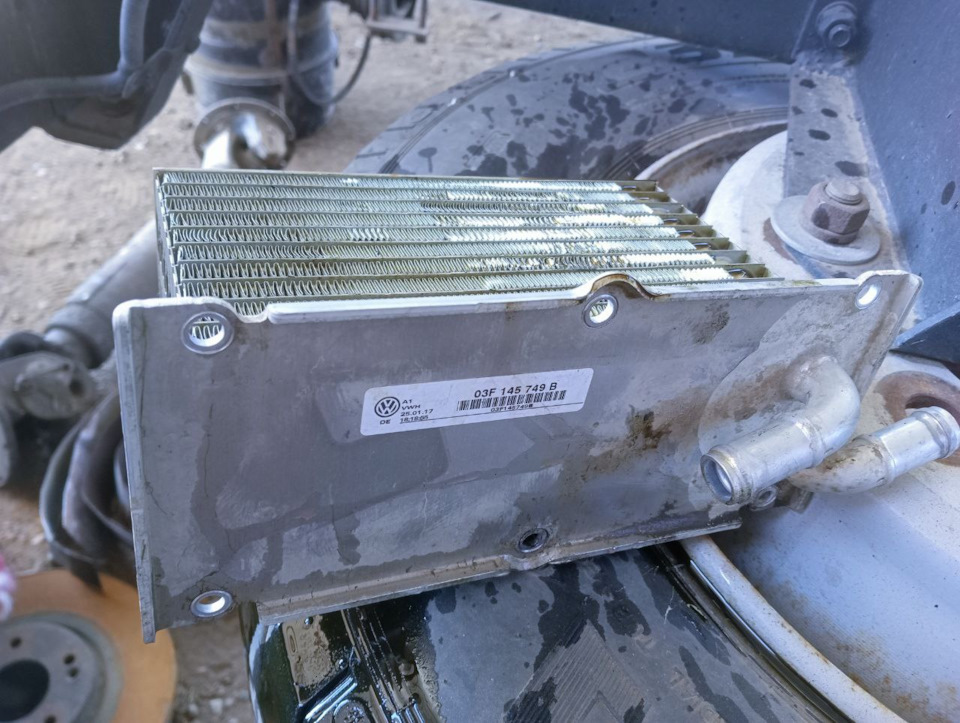 03F145749B Коллектор впускной хетчбэк 5дв VAG | Запчасти на DRIVE2