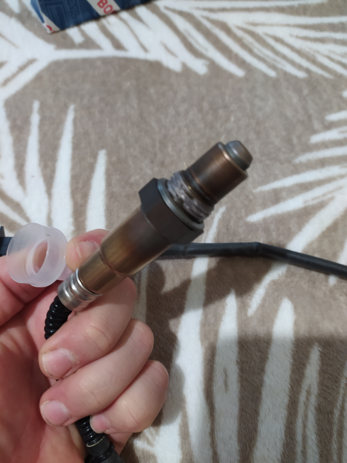 Замена первой лямбды. — Volkswagen Golf Mk4, 1,6 л, 2002 года ...