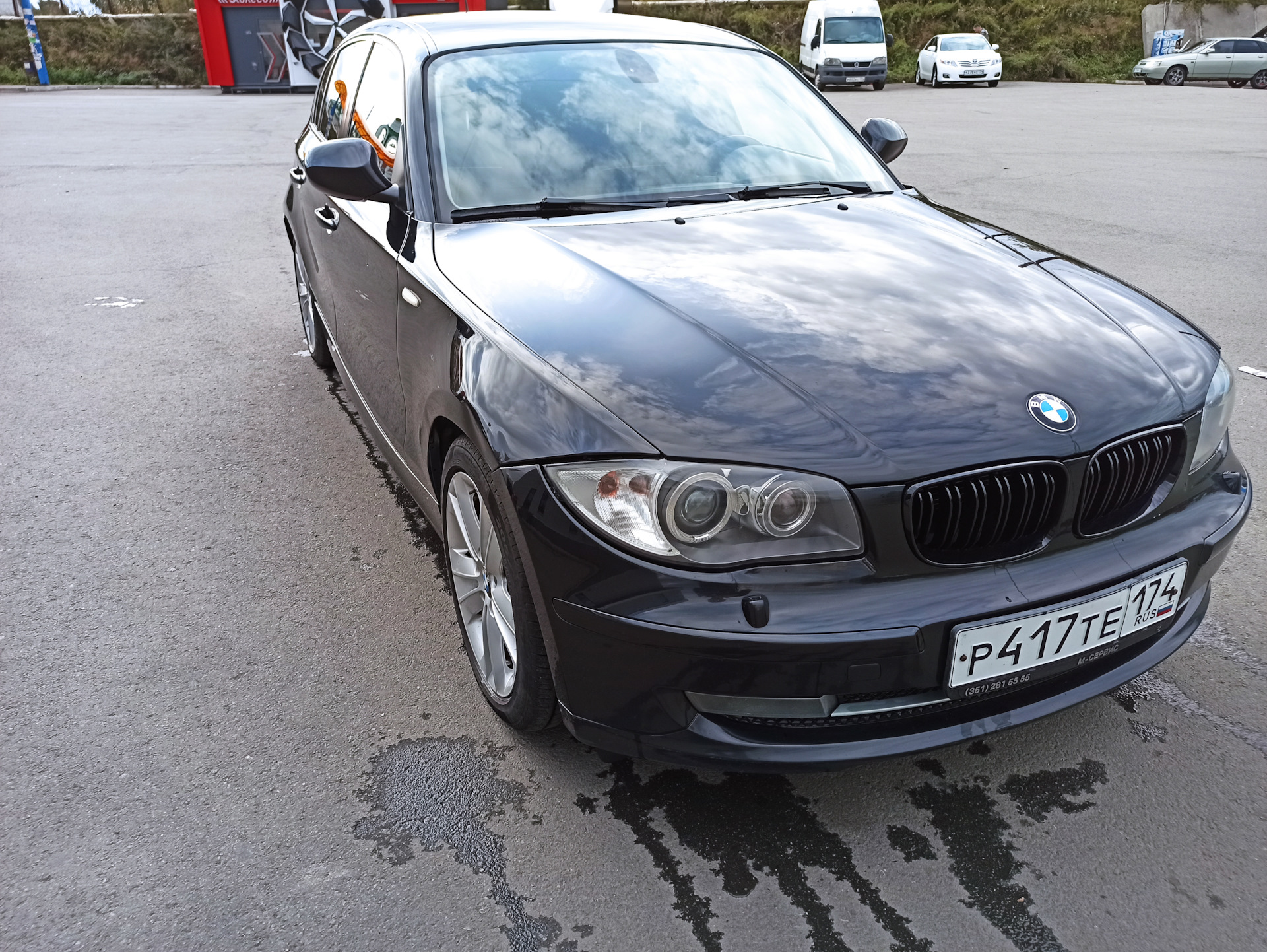 Замена АКБ 560 901 068 VARTA — BMW 1 series (E81/E87), 2 л, 2010 года | плановое ТО | DRIVE2