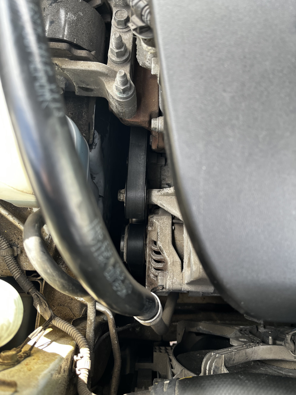 Т.О и замена приводного ремня — Mitsubishi ASX, 2 л, 2017 года ...