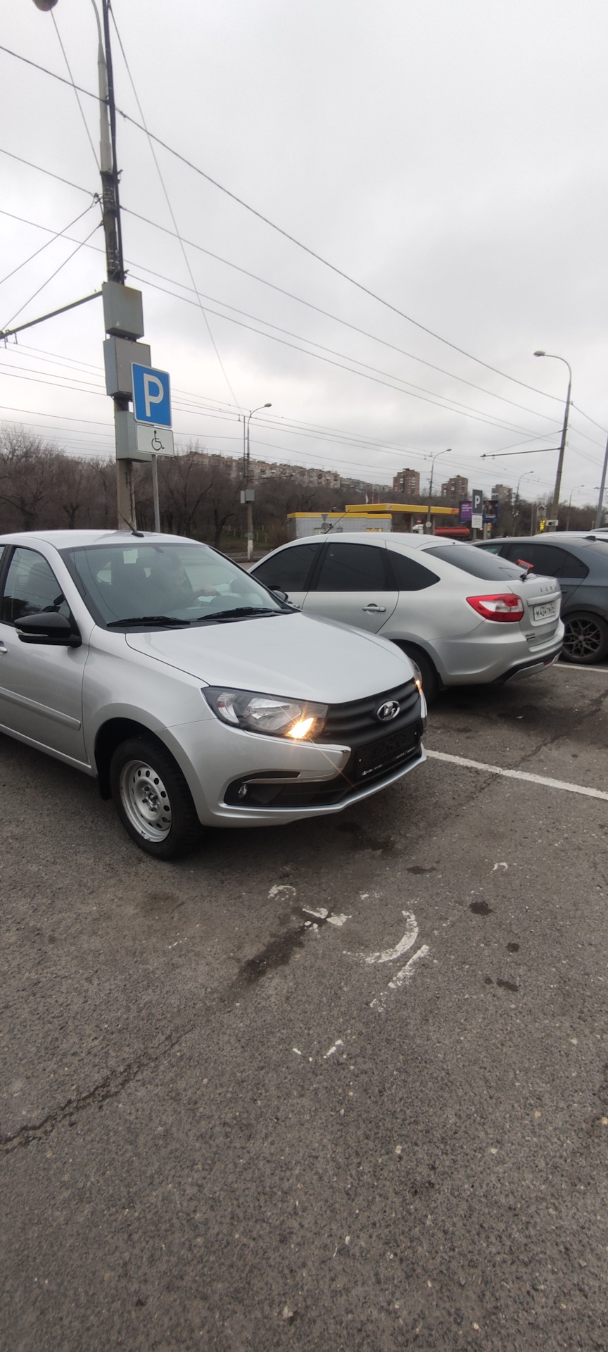 Одна Гранта хорошо, а две ещё лучше😄 — Lada Гранта Лифтбек (2G), 1,6 л ...