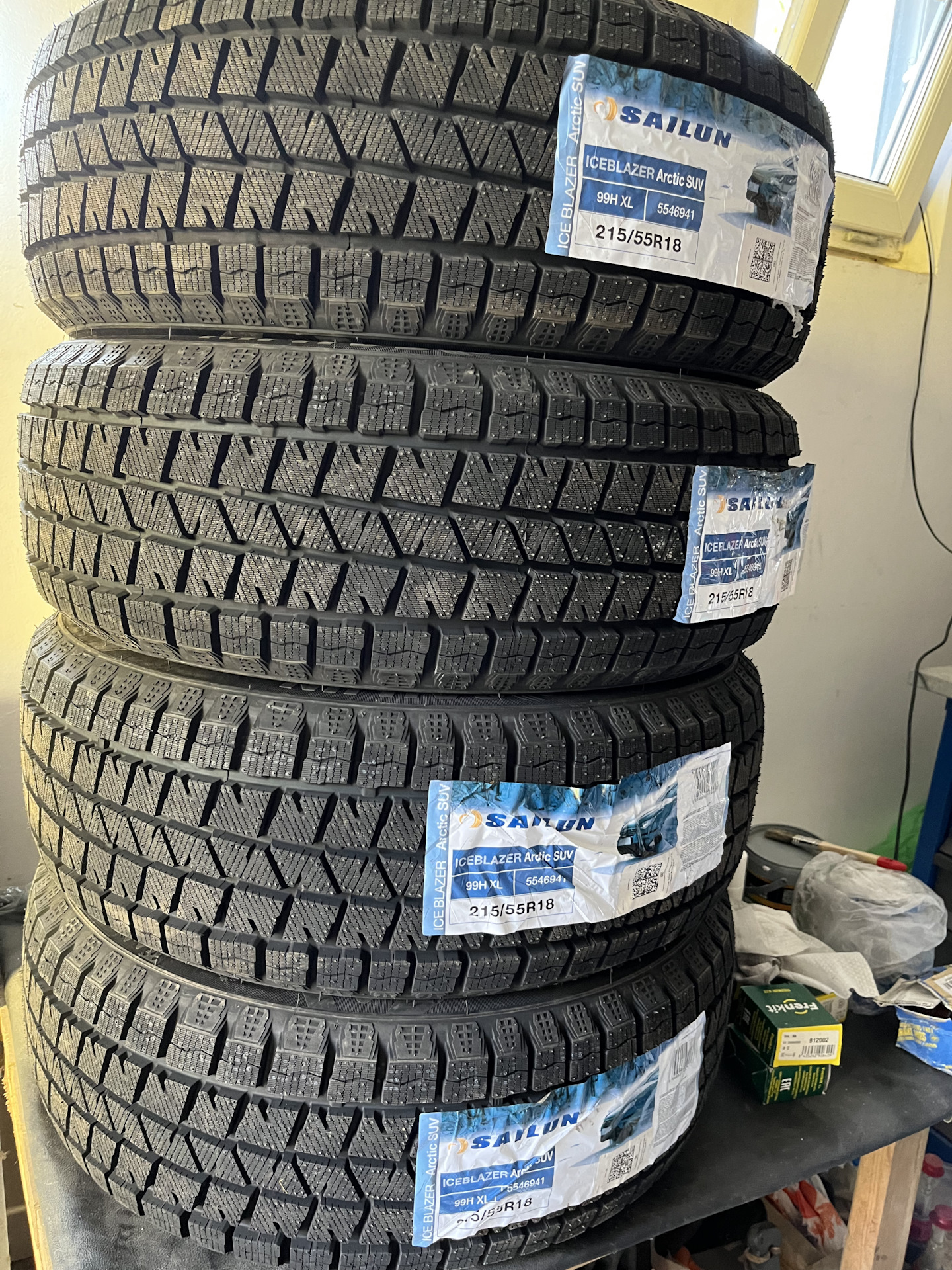 Sailun Ice Blazer Arctic SUV TL 215/55R18 99H XL — FAW Bestune T77, 1,5 ...