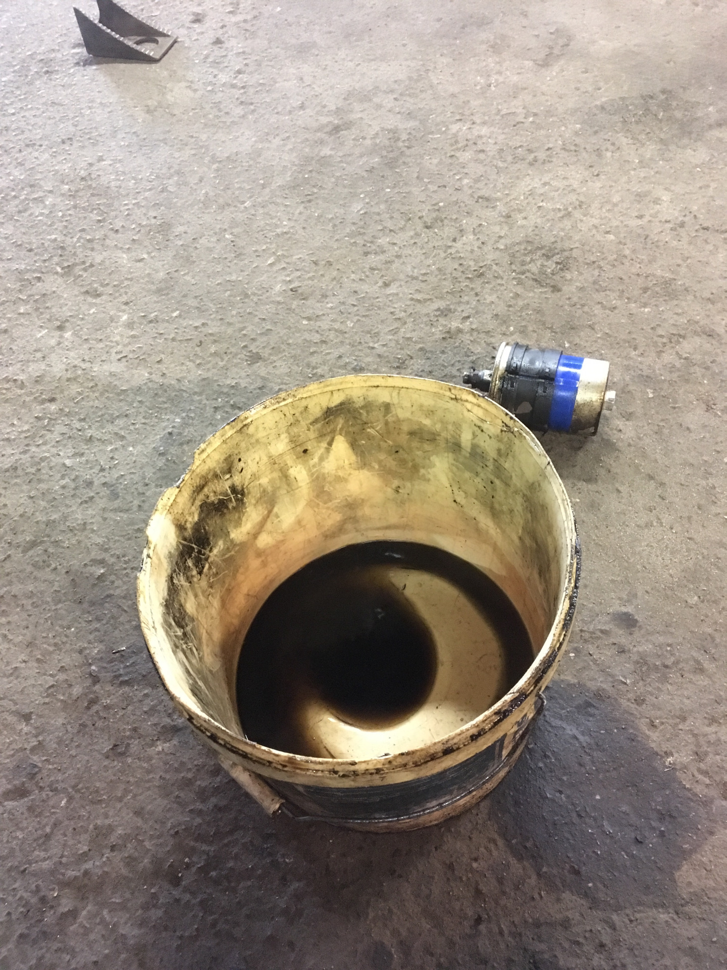 Еще один вечер в сервисе — Mercedes-Benz E-Class Estate (S124), 2,2 л ...