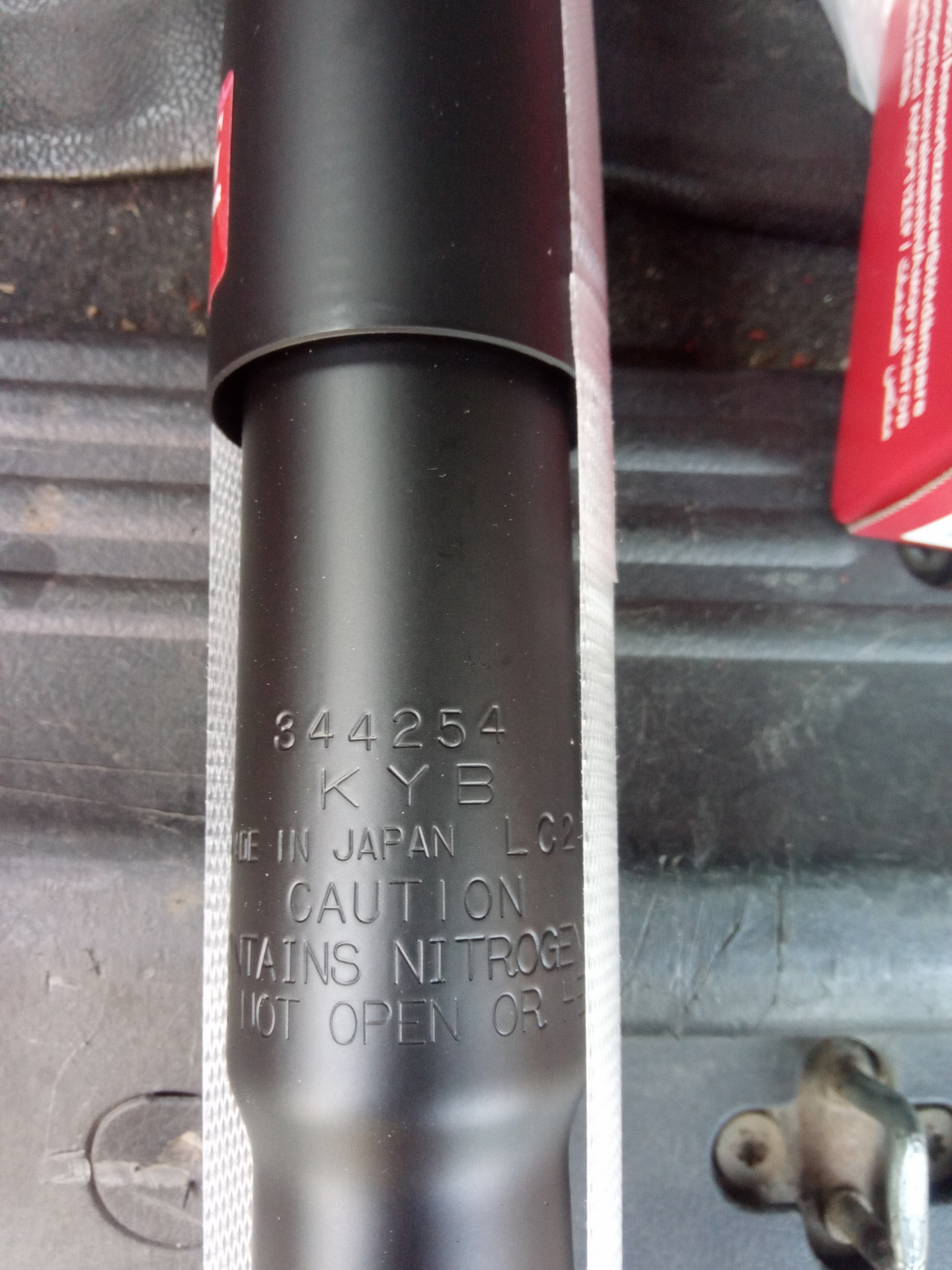 Аморты, скоро установка — Great Wall Hover, 2 л, 2012 года | запчасти ...